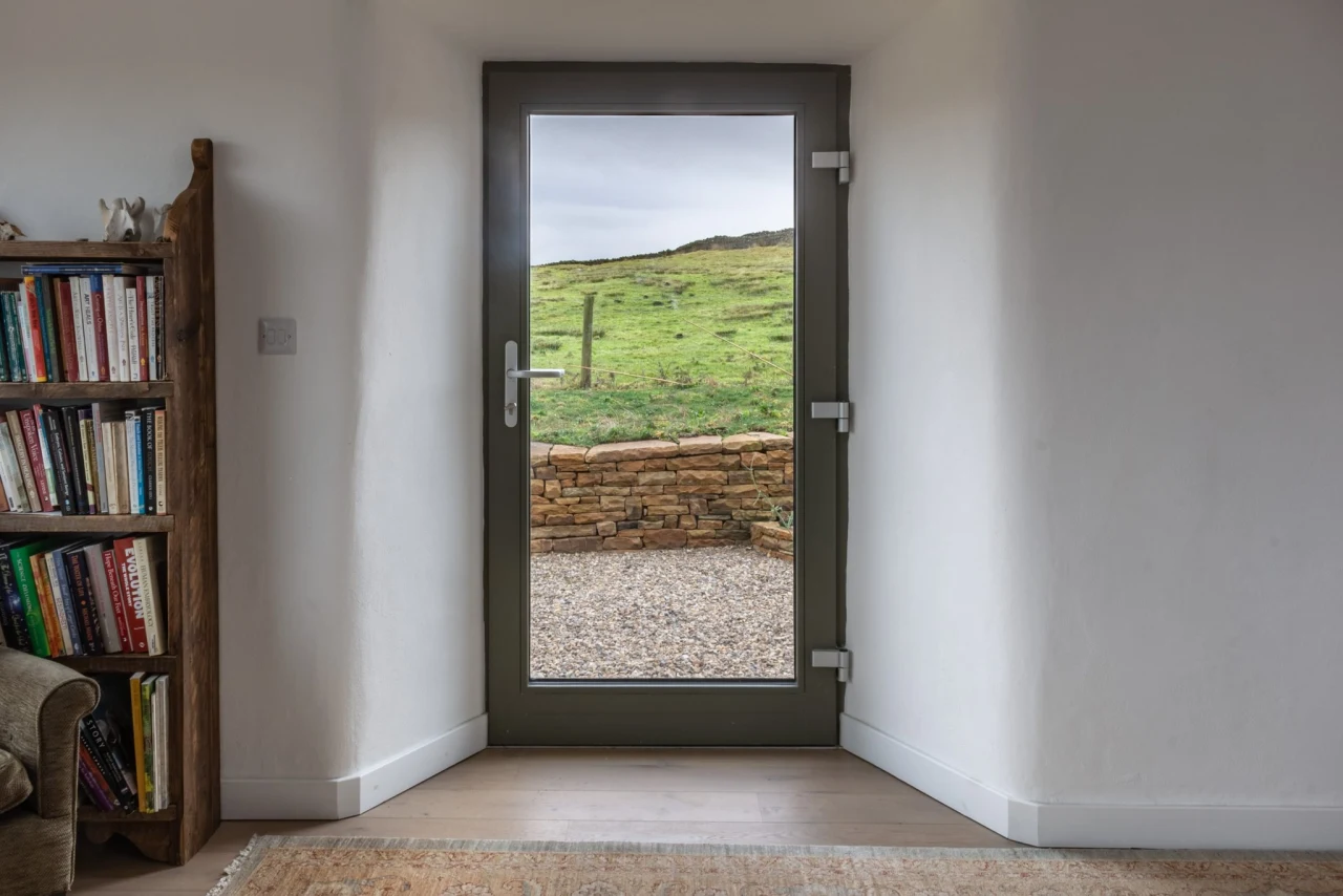 Diathonite Thermal Plaster - a Complete Guide | Ecological Building Systems