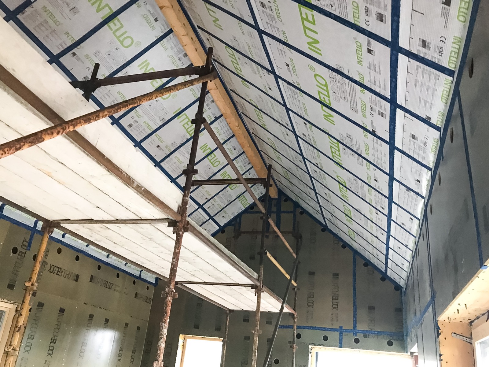 Intello Plus Intelligent Airtight Membrane - Passive House Insulation ...